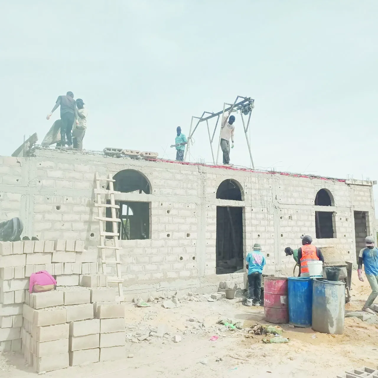 Les forçats du ciment:Le labeur des maçons de Dakar - Le Soleil